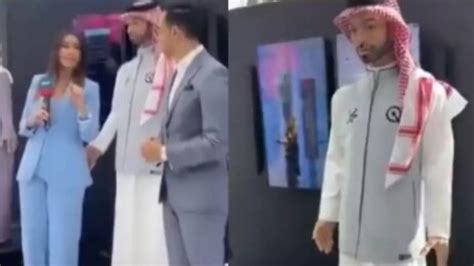 बदमाश है सऊदी का ये पहला रोबोट महिला रिपोर्टर को ऐसे किया टच वायरल