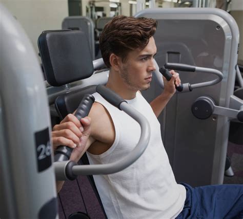 How To Use A Chest Press Machine Benefits And Variations Gym Direct