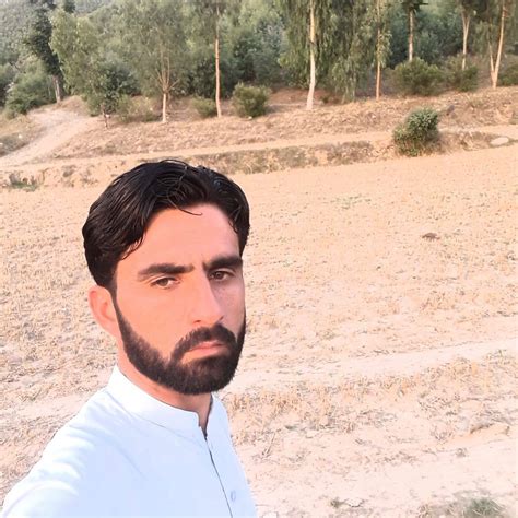 سلارزی اواز