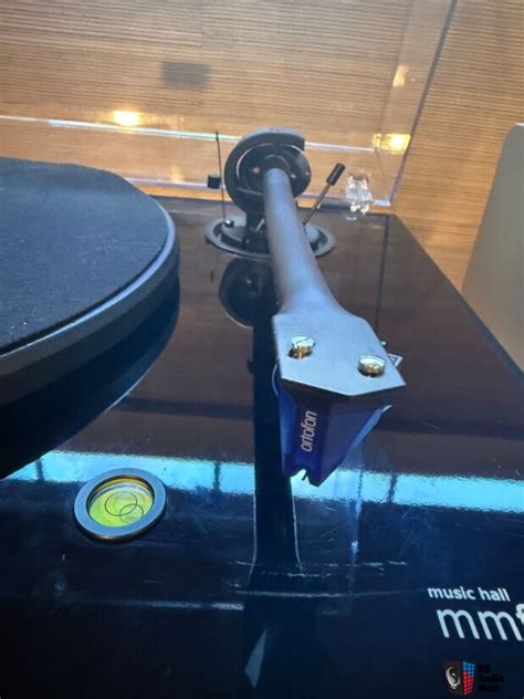 Music Hall Mmf 51 Turntable With Ortofon Blue Extra Red Local Pickup Cleveland Oh Photo
