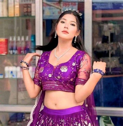 Anu Pariyar On Reels