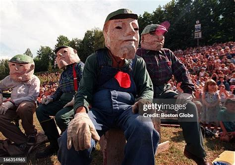 Bread And Circuses Photos And Premium High Res Pictures Getty Images