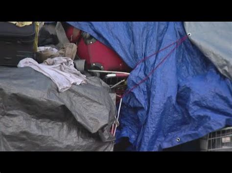 La Mayor Karen Bass Declares State Of Emergency On Homelessness Youtube