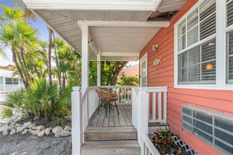 Barefoot Boho Beach Bungalow On Anna Maria Island Bradenton Beach