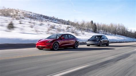 Teslas Model 3 And Y Are Most Common Luxury Cars In Line For Us Auto