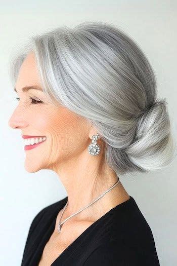 31 Sophisticated Gray Hairstyles That Women Over 70 Will Love Grey