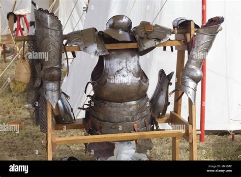 Traditional Military Body Armor Stand At Opal Forte Blog