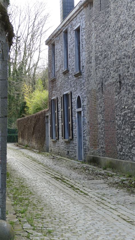Balade à La Découverte Des Ruelles Et Sentiers De Feluy