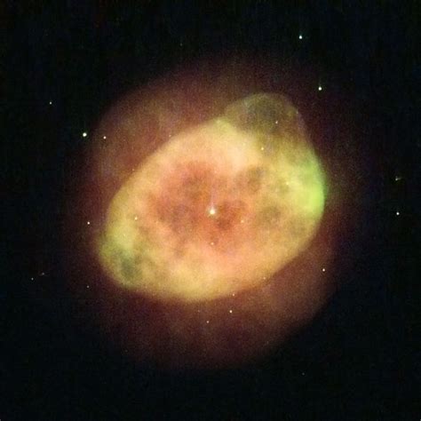Hubble Views Planetary Nebula Ic 289