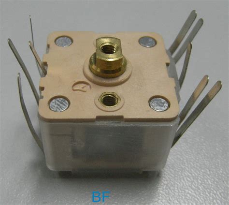 China Film Dielectric Variable Capacitor Pvc Gang Photos And Pictures