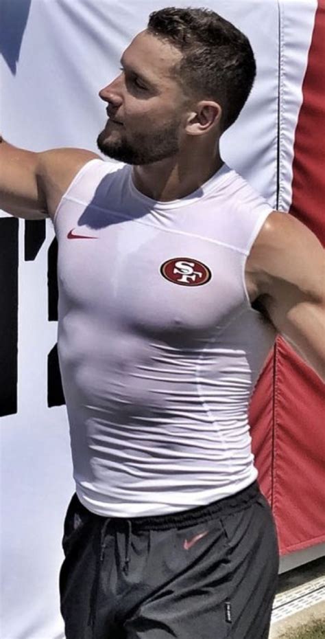 Pin By O Santo Matheus Leite On Nick Bosa Men In Tight Pants Hunks