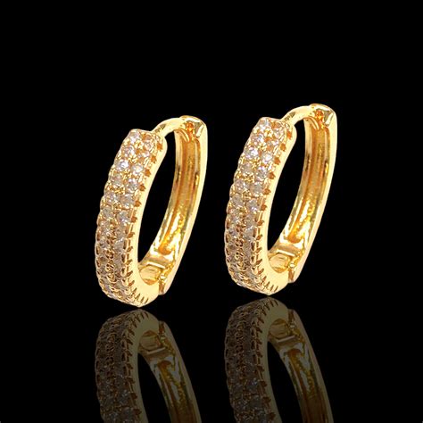 Oro Laminado Gold Filled Marseille Cz Huggie Earrings Kuania