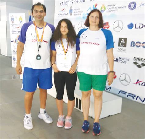 Înotătoarea Andreea Văcaru Campioană Naţională La Cadeţi Ziarul Prahova