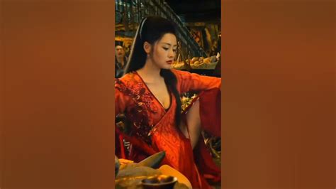 29、张馨予气场全开美出高级感又美又飒这谁顶得住啊力压众明星，无论颜值还是身材确实厉害，你觉得谁更胜一筹？ Youtube