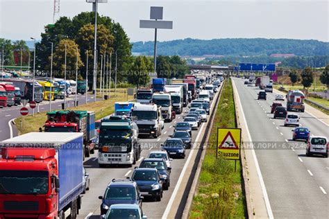 Traffic Jam On Highway Стоковое фото № 6792467 фотограф Erwin Wodicka