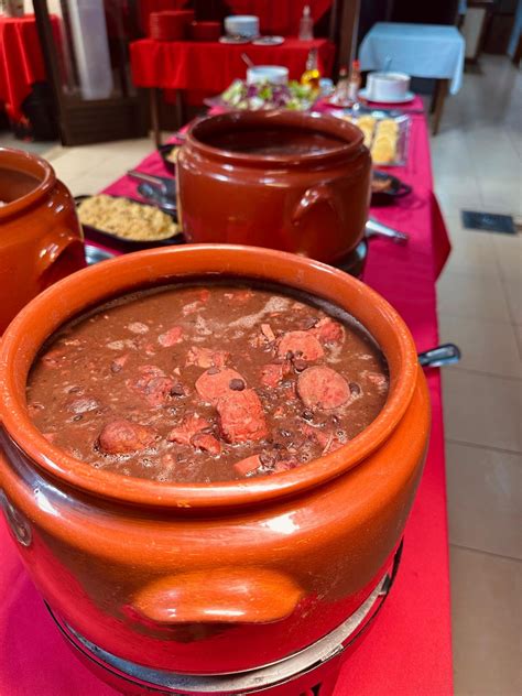 Cozinha Secreta Faz Primeira Feijoada Do Ano Mural Do Paraná