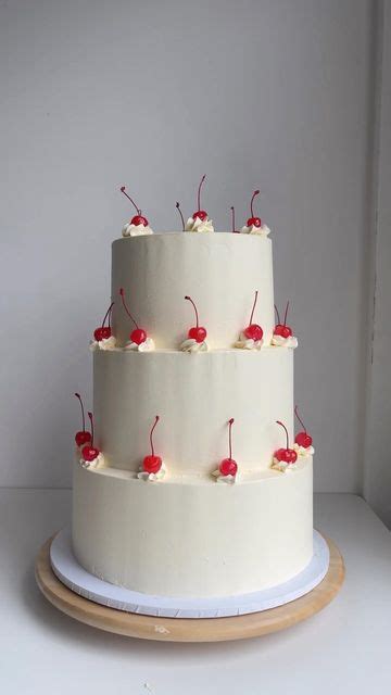 Delicious Cherry Style Wedding Cake