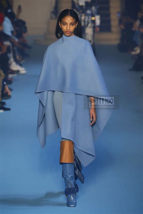 Offwhite Ready To Wear Fashion Show Collection Fall Winter 2018