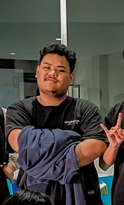 Dendi Rizal Fauzi Medium