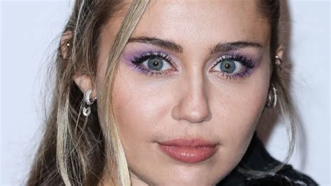 Miley Cyrus Stuns With Cake For 30th Birthday