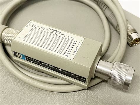 Hp Model 437b Rf 파워 미터와 전용 센서 프로브 빈티지 오디오 콘텐츠와 판매 오디오퍼브