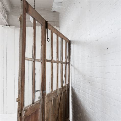 Oak Workshop Facade 1900