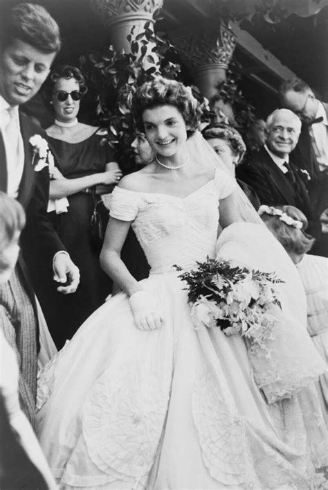 Wedding Dress Of Jacqueline Bouvier Wikipedia