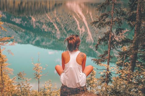 Solo Female Travel Statistics Trends And What To Expect In 2025