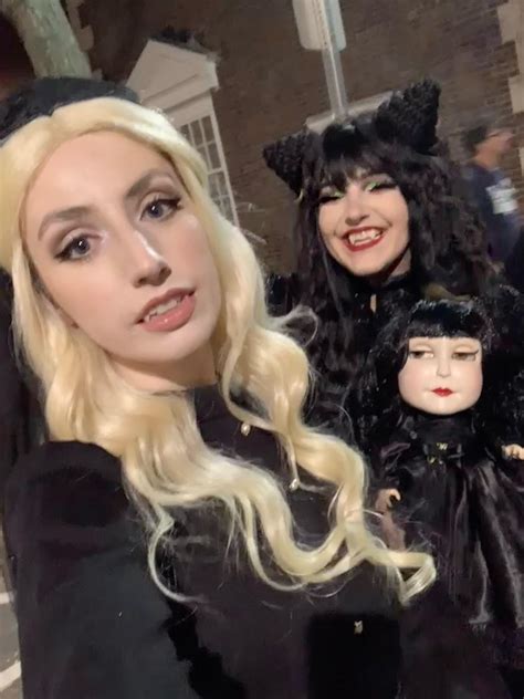 Nadja Laszlo The Guide And Dolly Visit The Night Faire 🦇🌙🖤 R