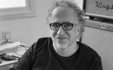 Ofer Singer En The Pact Spelen In Cafe Rue De La Gare In Emmen