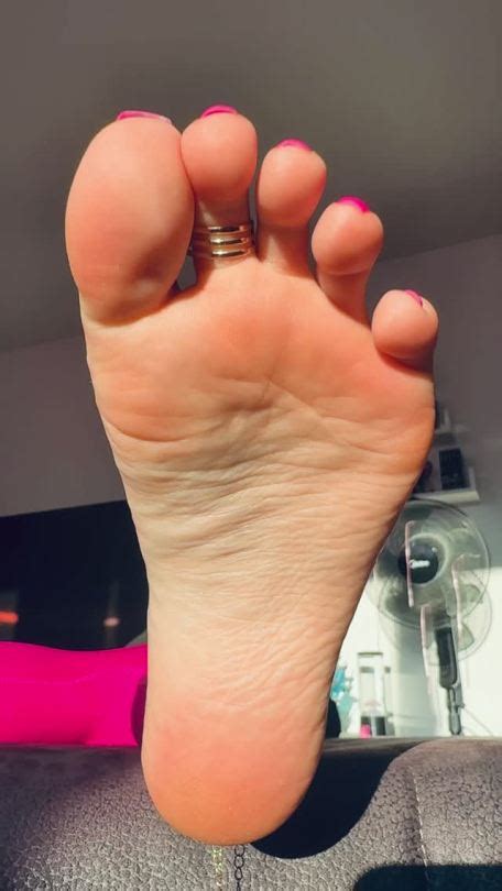 Pinky Promise π Tumbex Pinky Promise π Tumbex