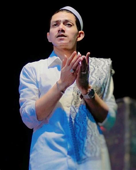 Habib Zaidan Yahya Buku Foto Fotografi Hitam Putih Gambar Pacar