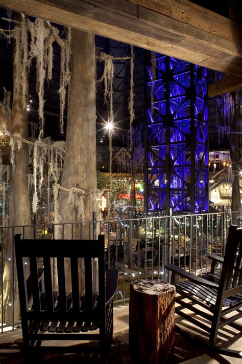 Bass Pro Shop Hotel Big Cypress Lodge Memphis Tn Artofit