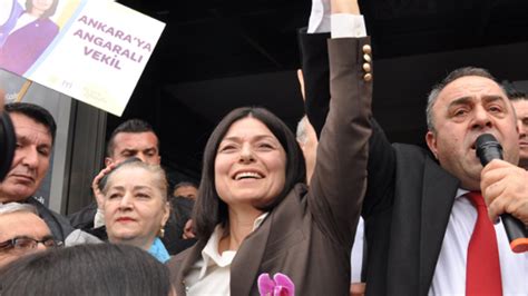 Kevser Ofluoğlu Kimdir Kevser Ofluoğlu Nerelidir Kaç Yaşında Son