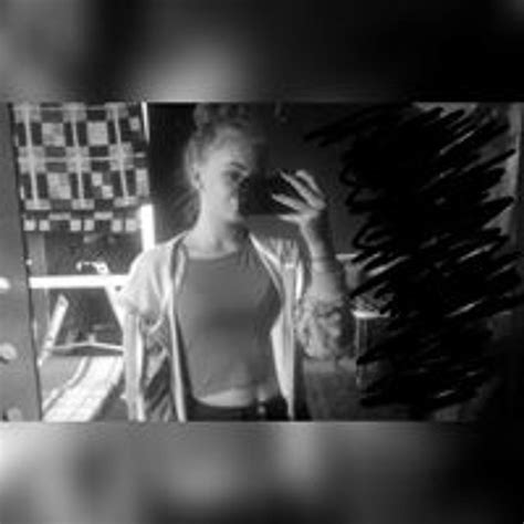 Stream Angi Angii Music Listen To Songs Albums Playlists For Free