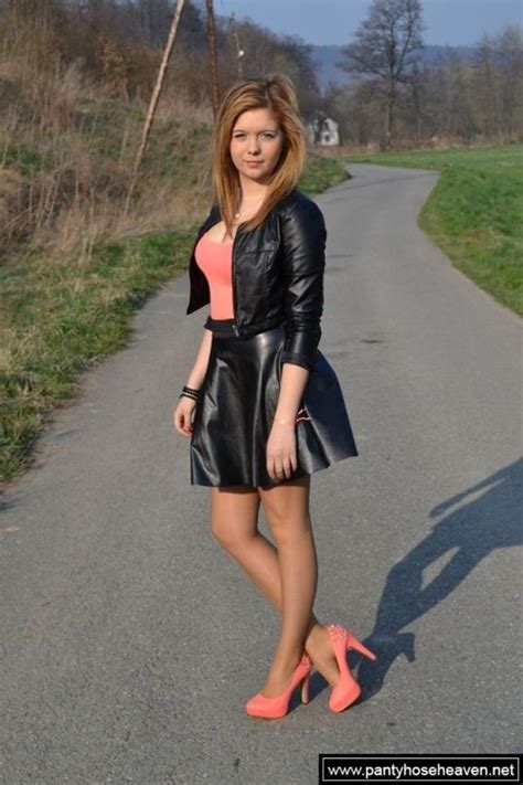 Shiny Pantyhose Girls 2 Tumblr Pics Gallery