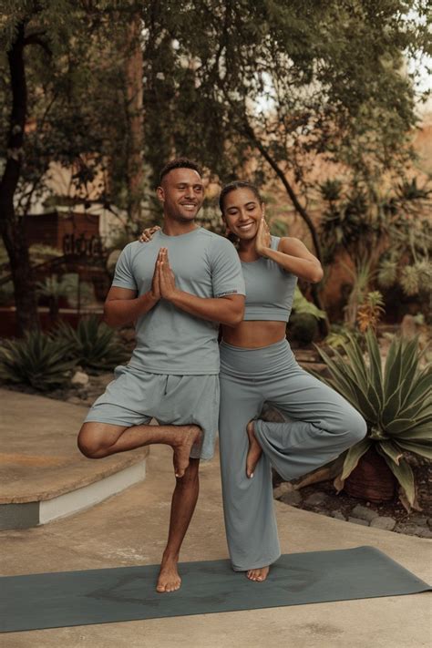 25 Trendy Matching Casual Outfit Ideas For Couples In 2025 The Pinmall