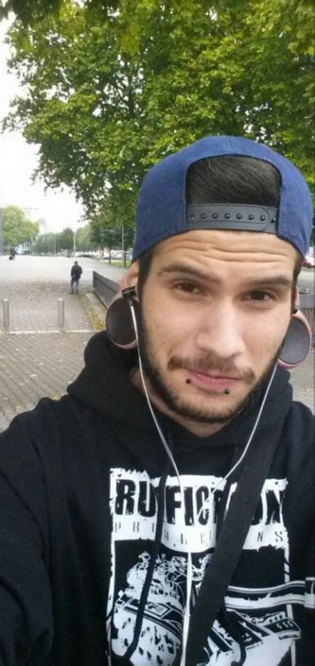 Interesting Guys Tumblr Com Tumbex