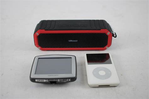 Billboard Portable Speaker Apple Ipod Classic And More 4 Pieces