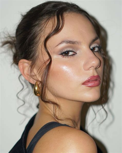 Dafne Keen 09 17 2023 CelebMafia