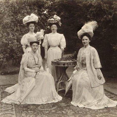 Pin By Nancy Beasanski On Illustrations Photos And Artwork Vintage Photos Women Edwardian