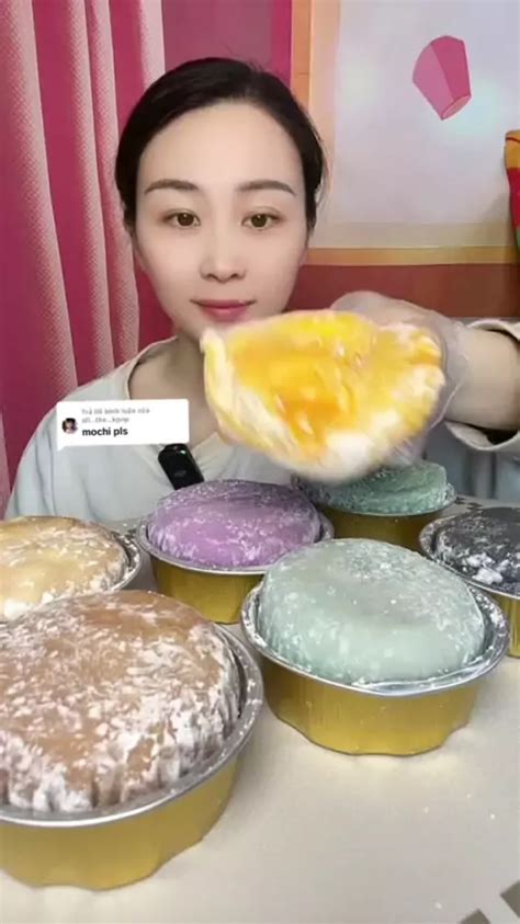 Mochi Mona Evolved Foghts