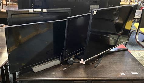 4 Small Tvs With Remotes Southgate Auction Rooms
