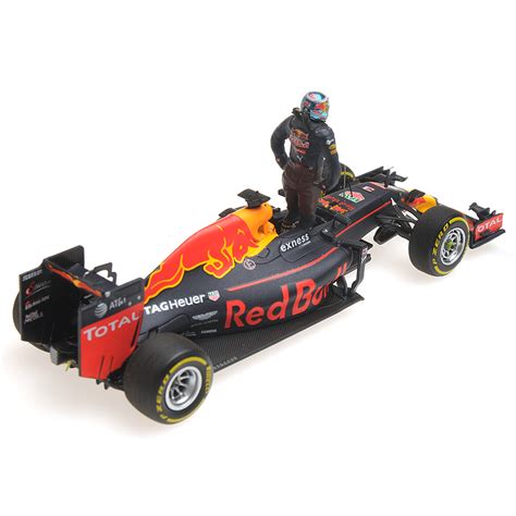 Масштабная модель Red Bull Racing Tag Heuer Rb12 Daniel Ricciardo