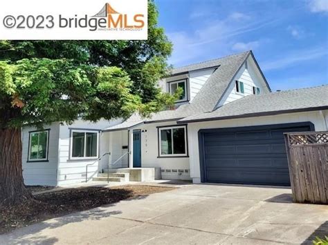 7864 Adrian Dr Rohnert Park Ca 94928 ®