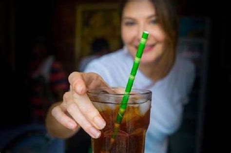 Terinspirasi Hobi Jajan Di Warteg Tamara Bleszynski Buka Rumah Makan