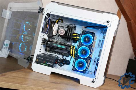 Test - Thermaltake View 71 TG Snow Edition
