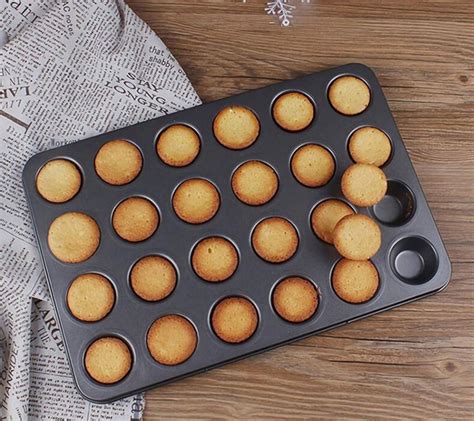 Buying Guide To Choosing The Best Small Muffin Pan Inertia Home
