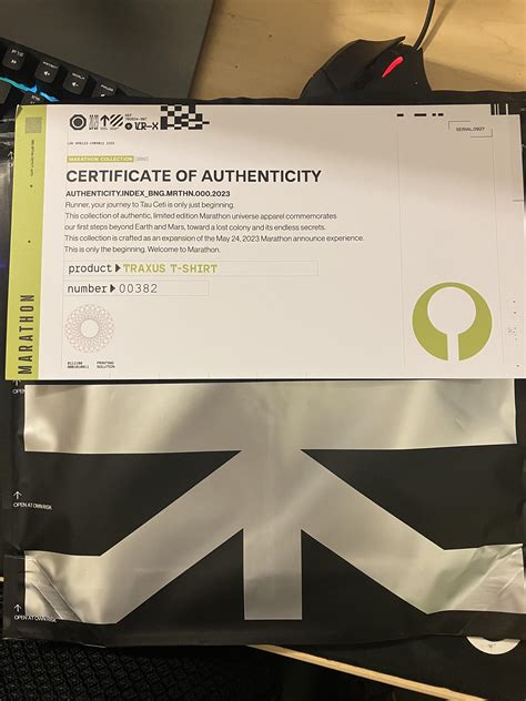 Traxus Marathon Shirt Has Arrived From Bungie ♥️ Should I Open It 👀