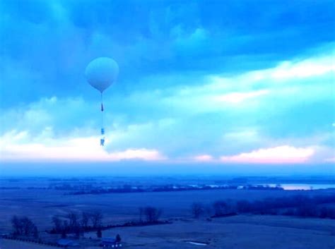 Uk High Altitude Isr Balloon Soars To New Heights Ads Advance